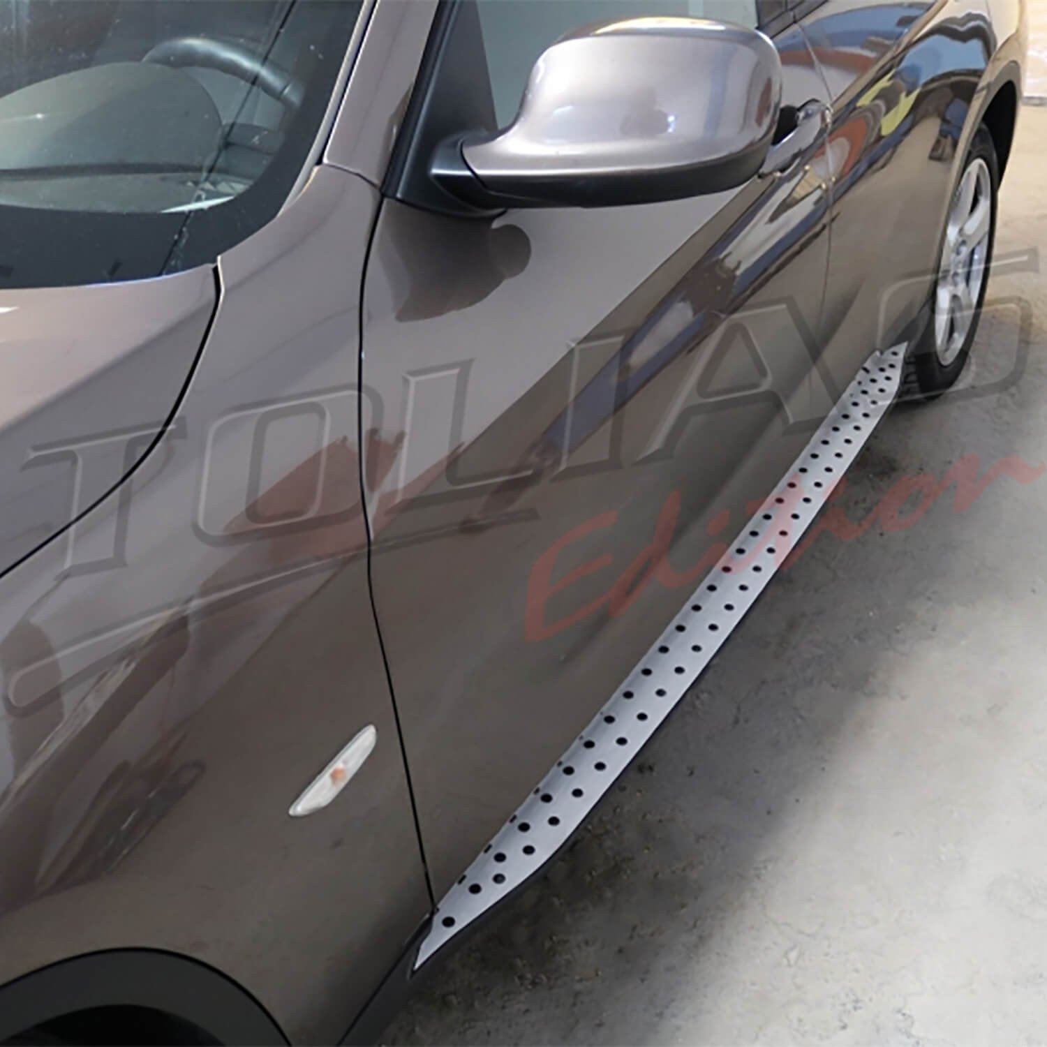BMW X1 E84 09-15 RUNNING BOARDS
