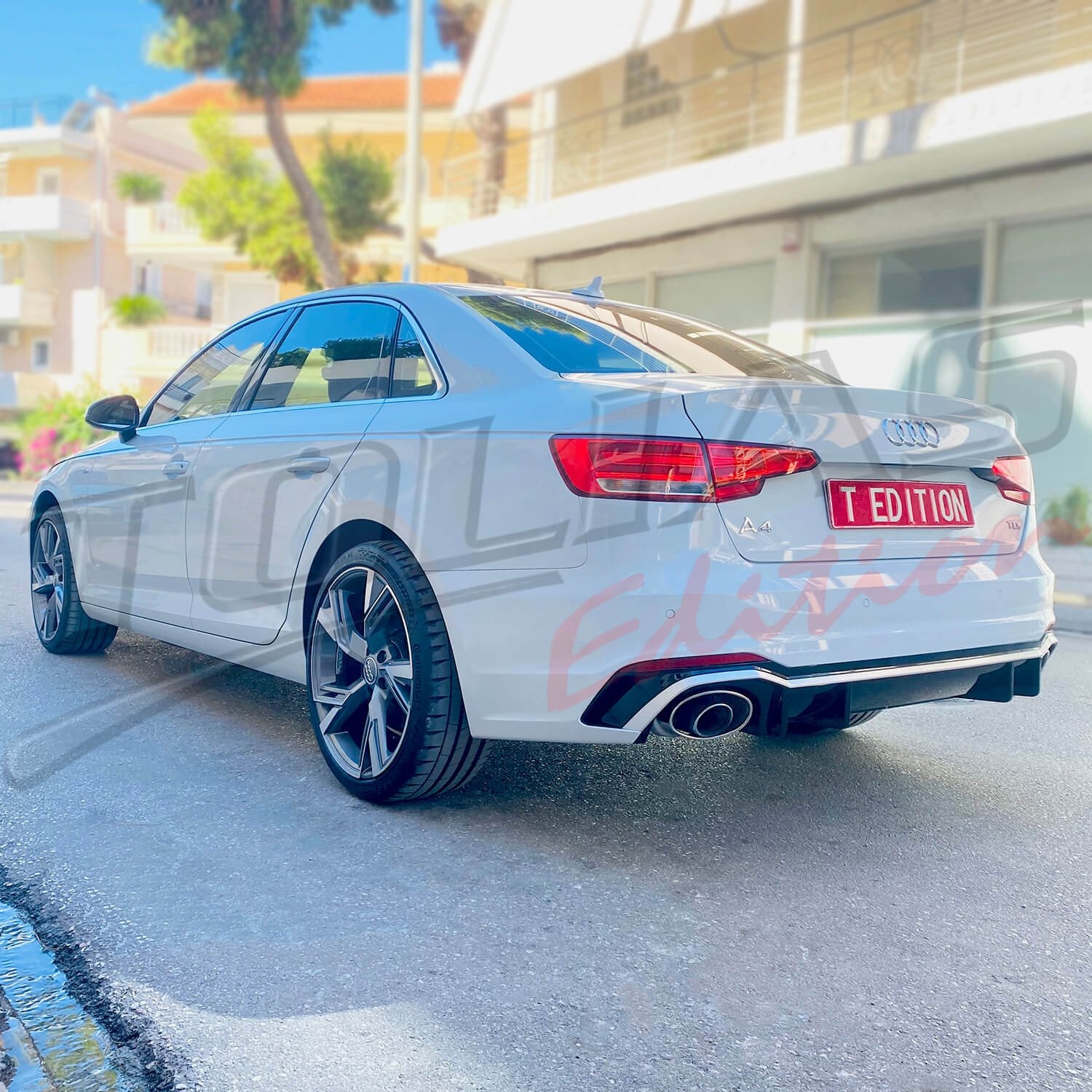 AUDI A4 B9 16-19 REAR BUMPER TYPE RS4