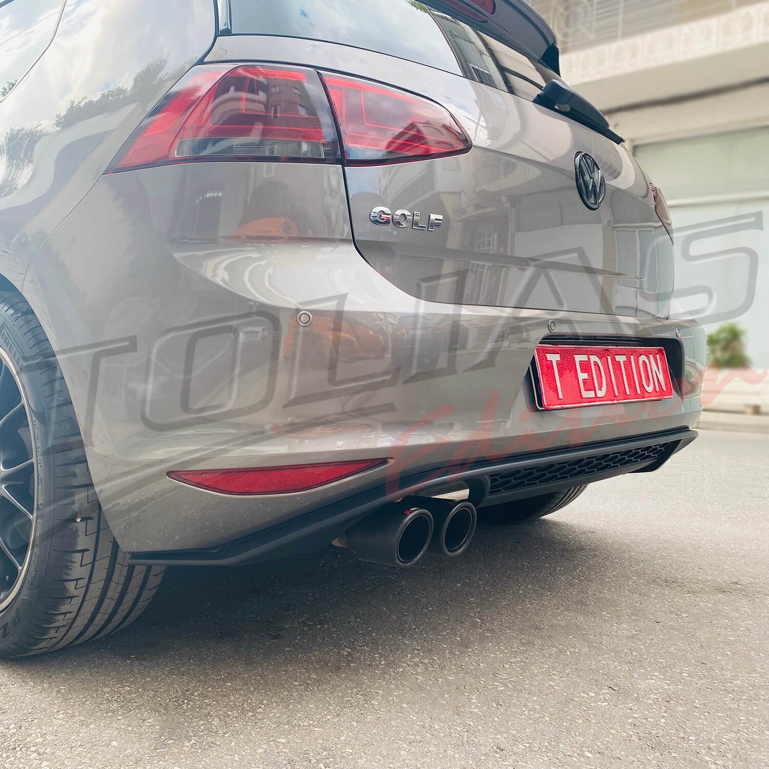 SINGLE EXHAUST TIP TYPE AKRAPOVIC CLASSICAL