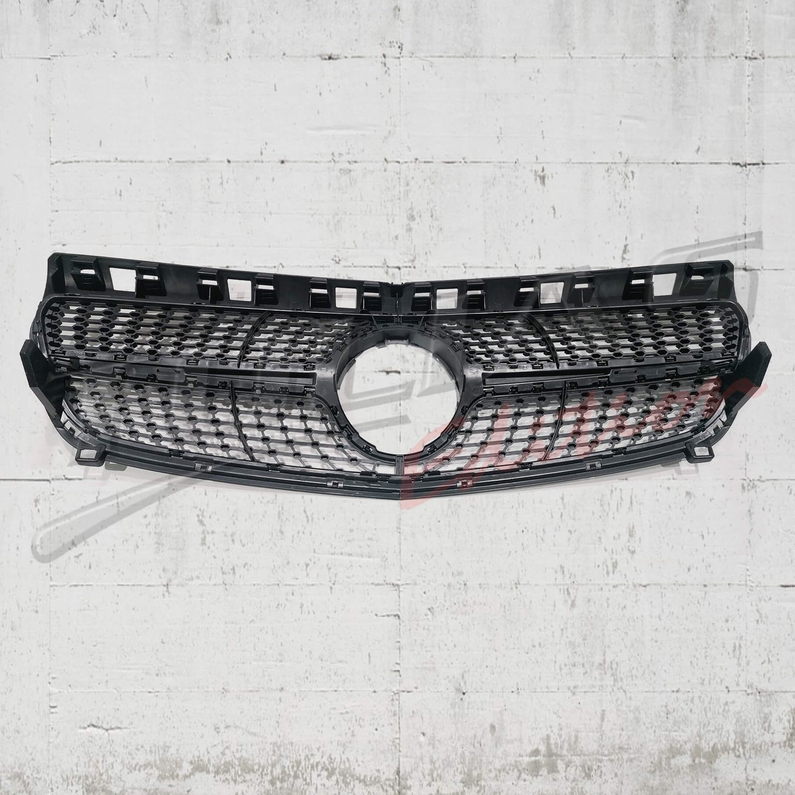 MERCEDES A CLASS W176 12-15 GRILLE CHROME/ SILVER TYPE DIAMOND