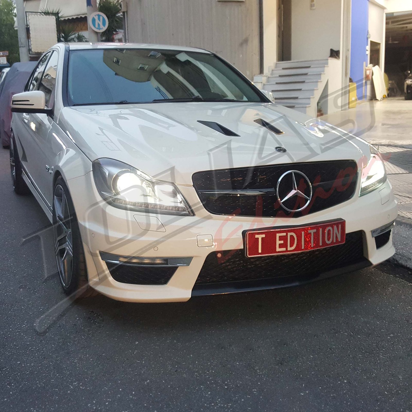 MERCEDES C CLASS W204 DAYTIME/ DAYLIGHT RUNNING LIGHT DRL SET TYPE C63 AMG