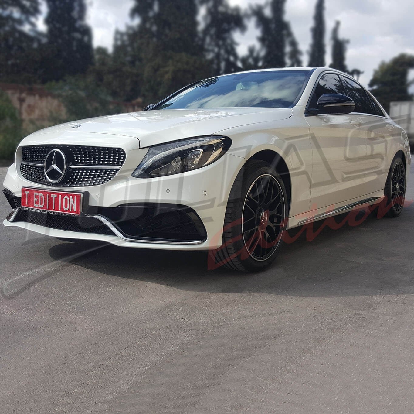 MERCEDES C CLASS W205 & C205 GRILLE CHROME/BLACK TYPE DIAMOND