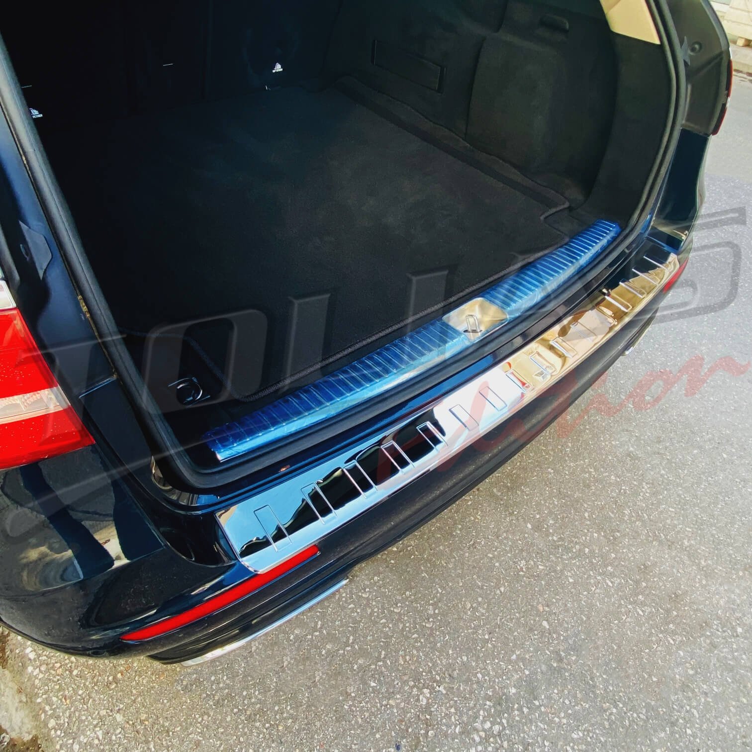 MERCEDESE CLASS S213 ESTATE16-20 REAR BUMPER PROTECTOR