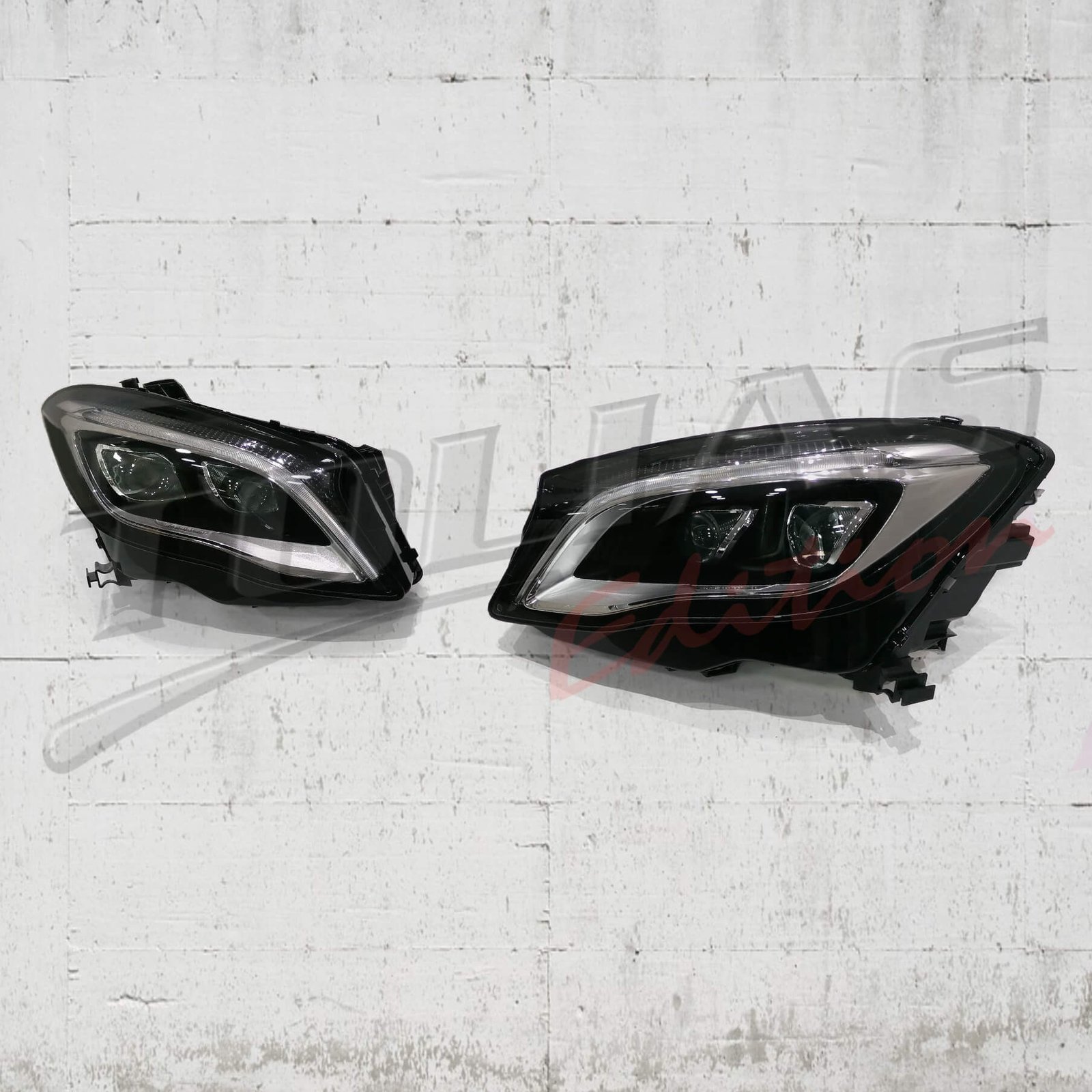 MERCEDES GLA X156 14-17 HEAD LIGHTS TYPE DYNAMIC LED